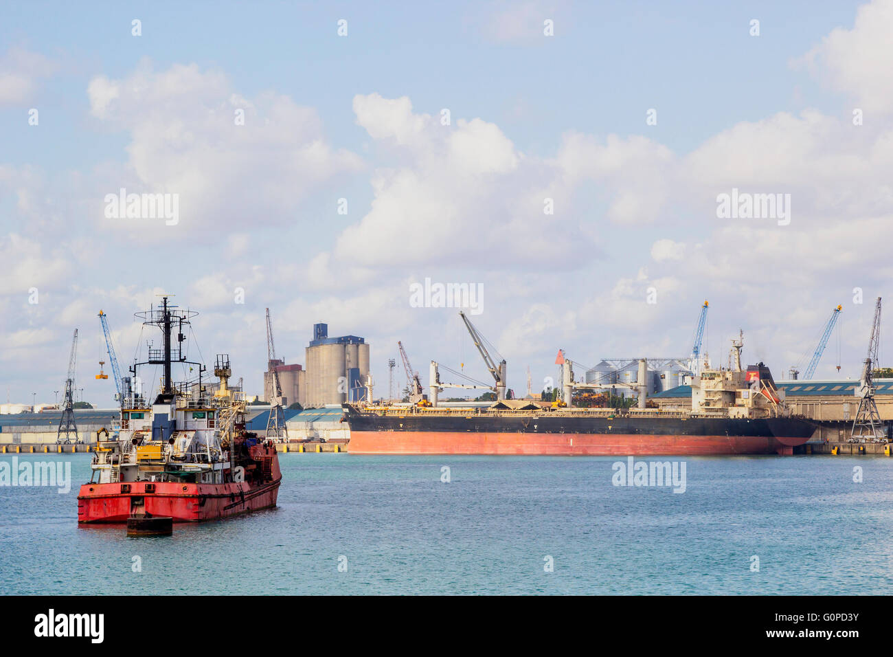 Old cargo ship hi-res stock photography and images - Alamy