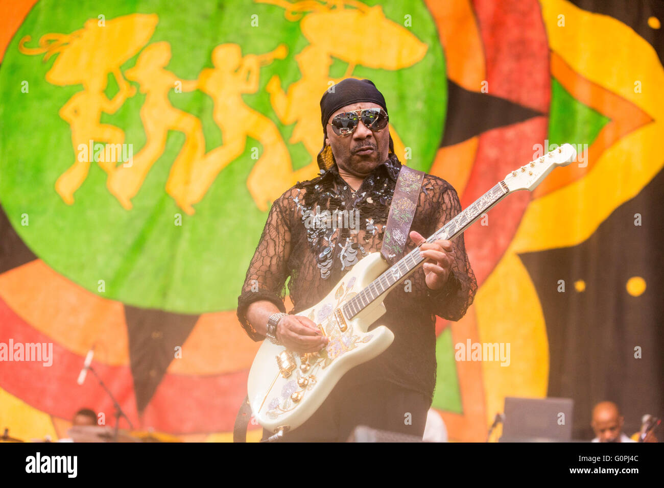New Orleans, Louisiana, USA. 1st May, 2016. Guitarist ERNIE ISLEY of ...