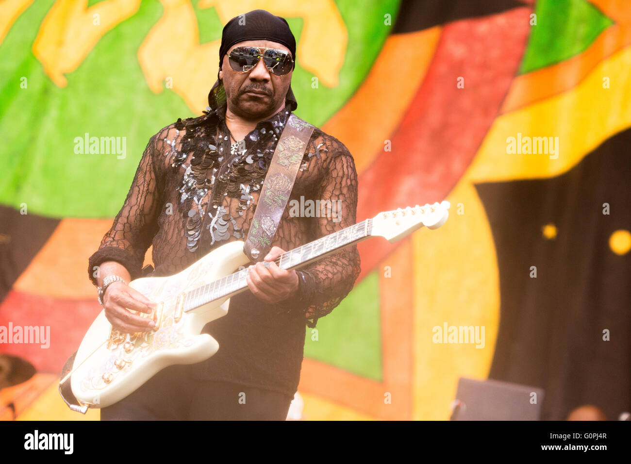 New Orleans, Louisiana, USA. 1st May, 2016. Guitarist ERNIE ISLEY of ...