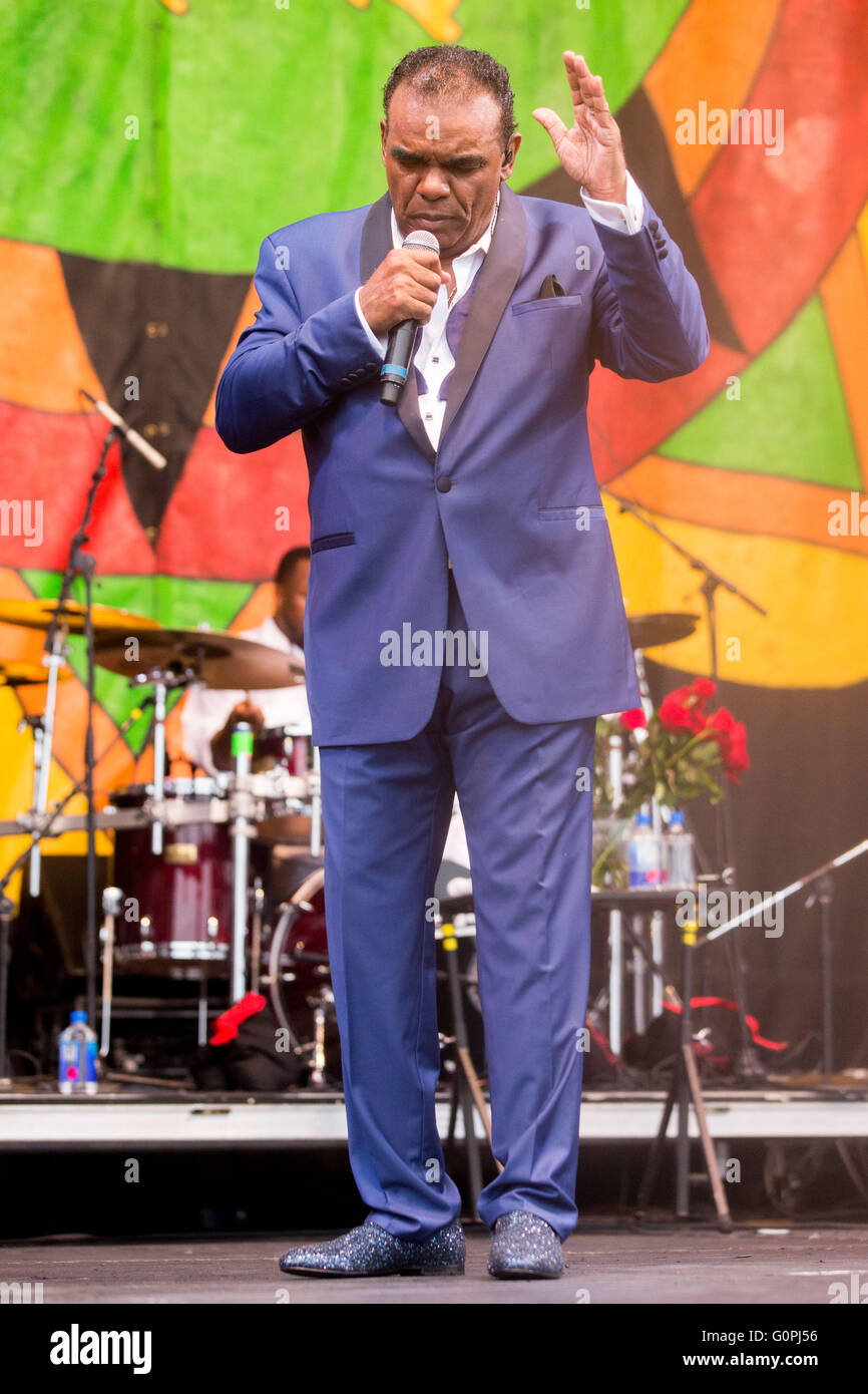 New Orleans, Louisiana, USA. 1st May, 2016. Singer RONALD ISLEY of The ...