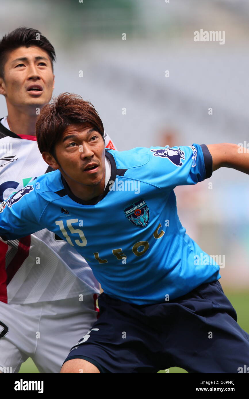 Nissan Stadium, Kanagawa, Japan. 3rd May, 2016. (L-R) Yuta Toyokawa ...