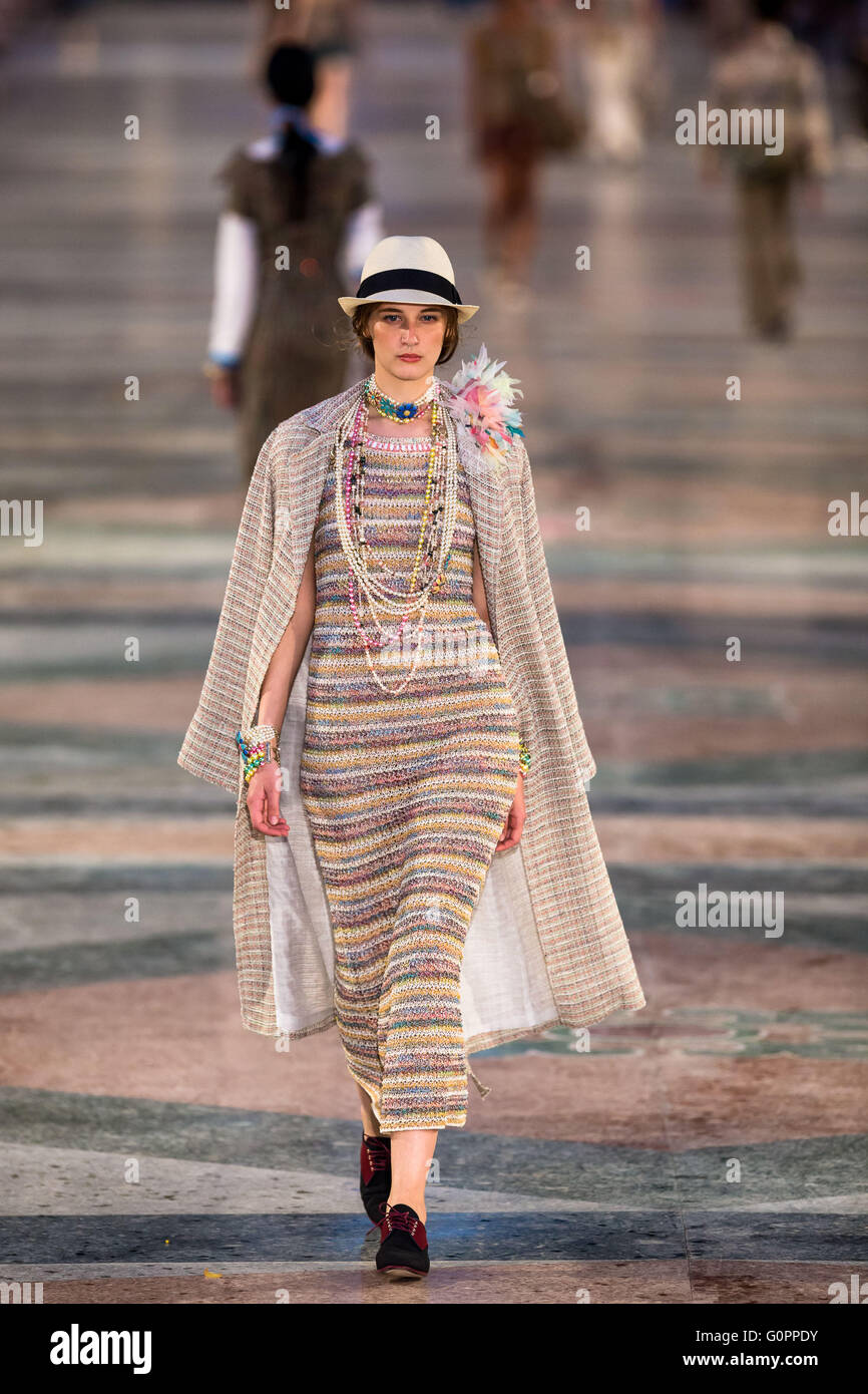 Havana, Cuba. 3rd May, 2016. Models debut Karl Lagerfeld's "Cruise ...