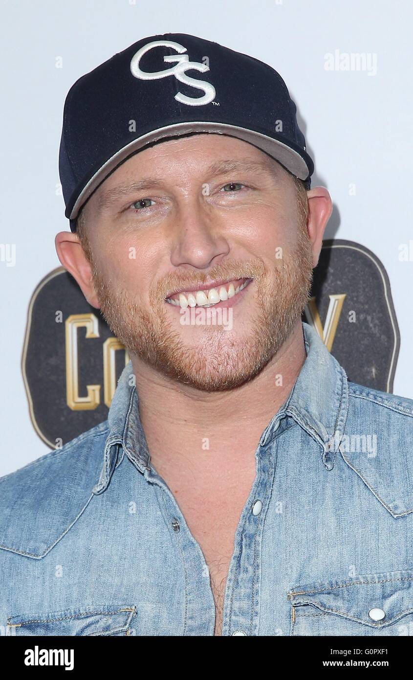 Iheartcountry festival hi-res stock photography and images - Alamy