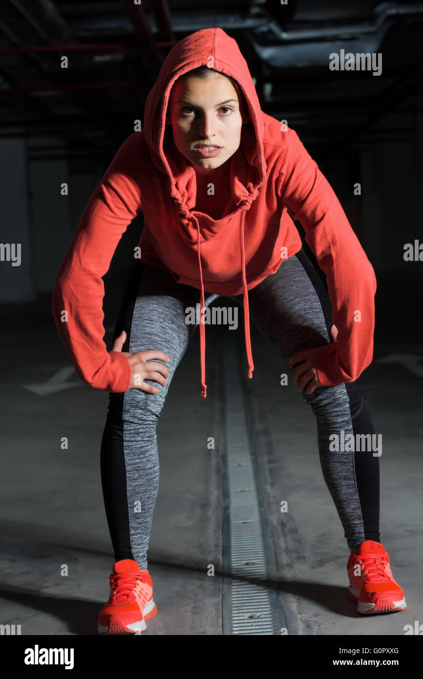 Fitness Athlete Runner Woman ready for running. Active Healthy ...