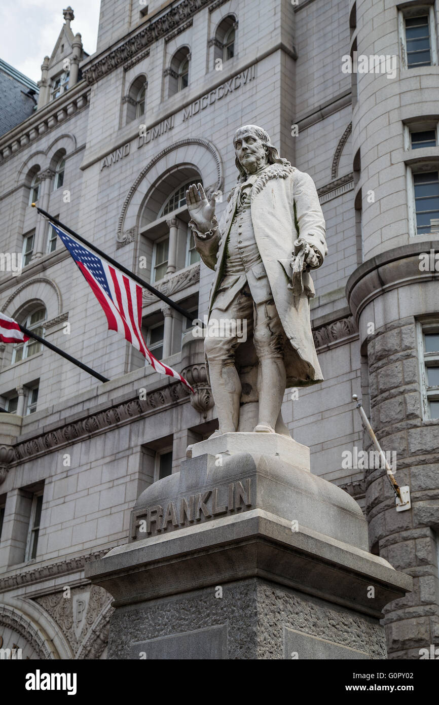Benjamin Franklin Statue, Old Post Office Building, Washington, DC ...