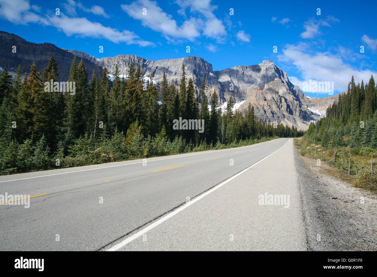 Banff street hi-res stock photography and images - Alamy