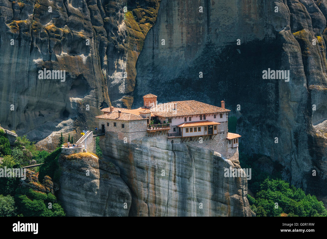Meteora, Greece. Mountain scenery with Meteora rocks and Roussanou ...