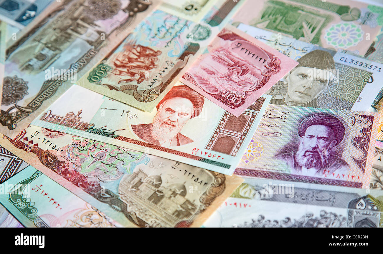Variety of Middle East banknotes Stock Photo - Alamy