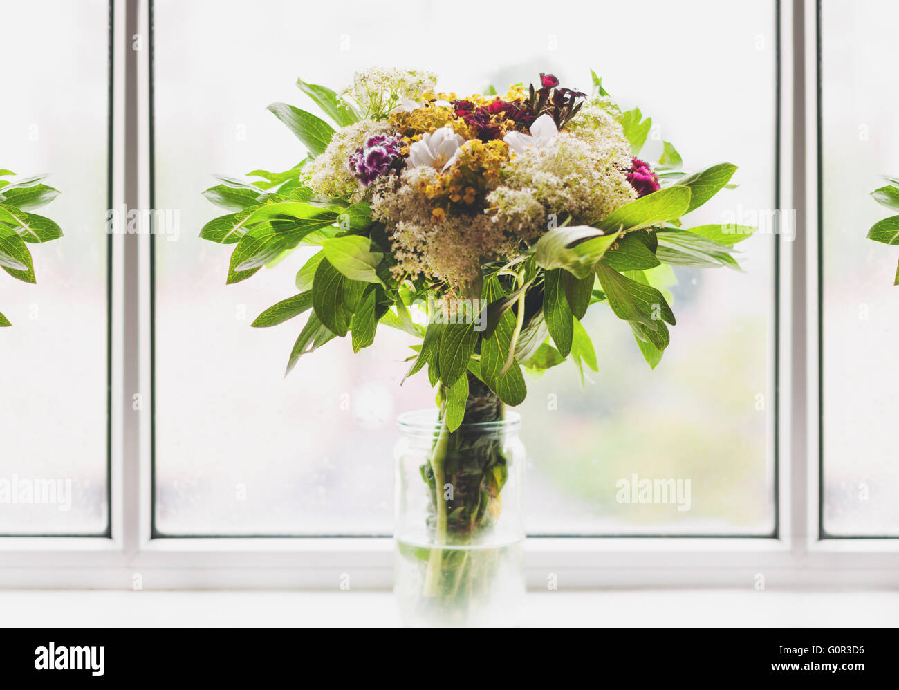 Live bouquet hi-res stock photography and images - Alamy