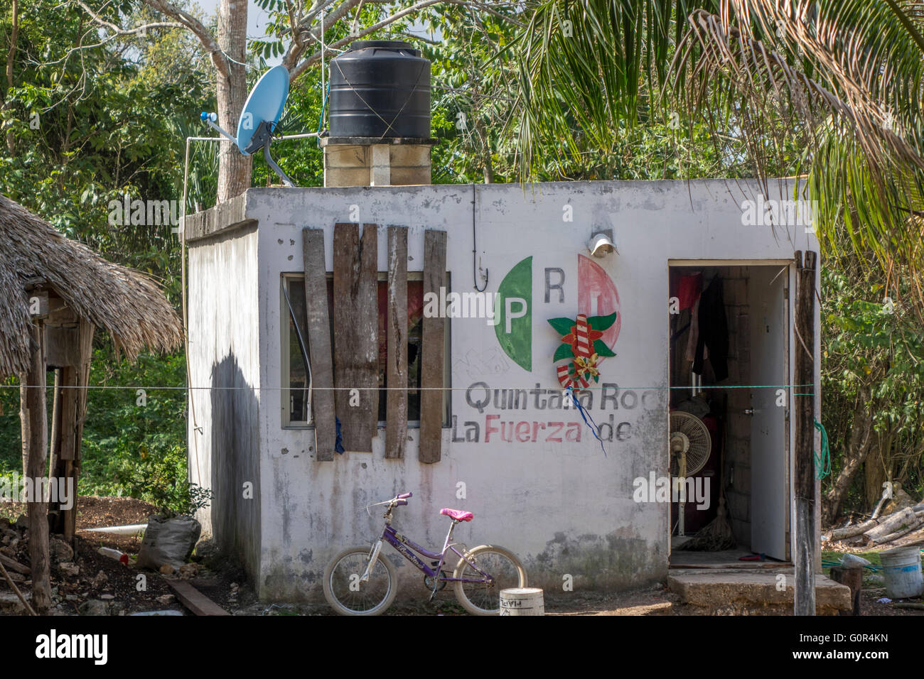 Small Poor Rural Mexican Home Of A Mayan Family On The Yucatan ...