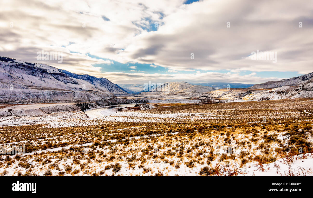 Winter Landscape in the semi desert of the Thompson River Valley in ...