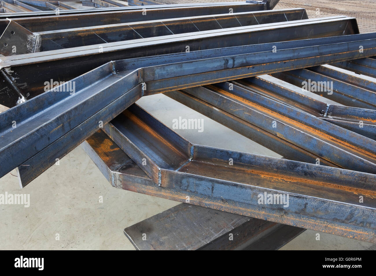 new welded metal beams on modern plant Stock Photo - Alamy