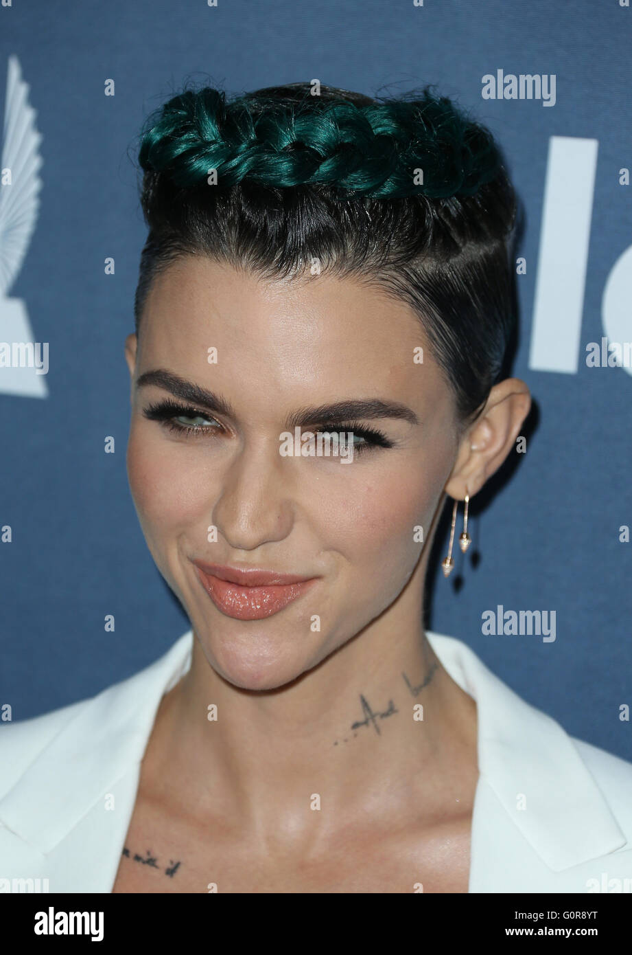 27th Annual GLAAD Media Awards at the Beverly Hilton Hotel - Arrivals ...