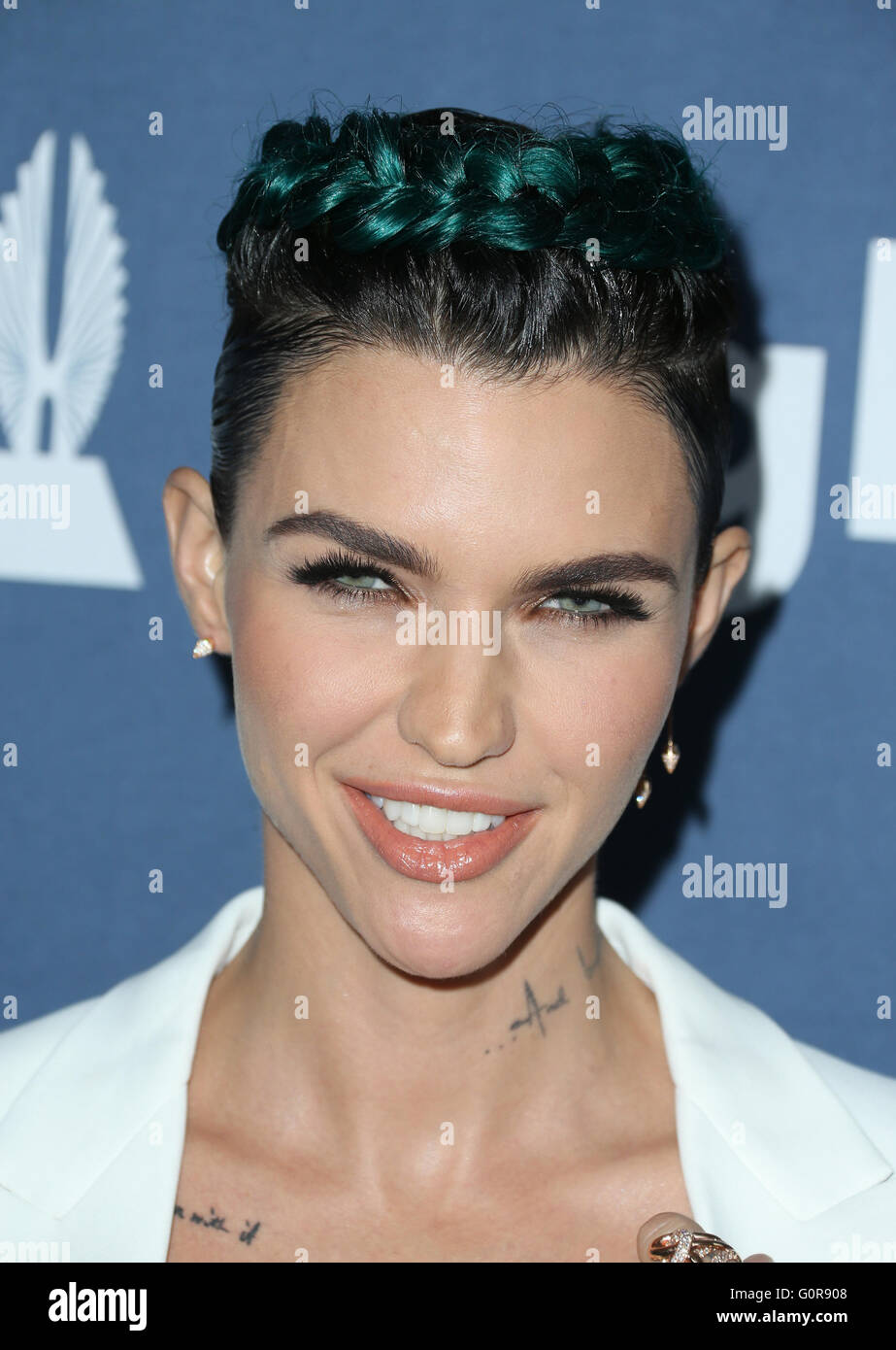 27th Annual GLAAD Media Awards at the Beverly Hilton Hotel - Arrivals ...
