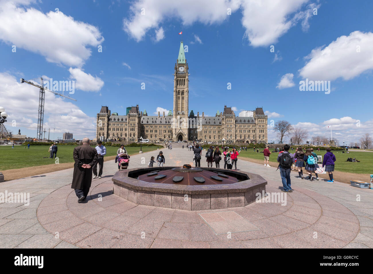 Parliament and the people hi-res stock photography and images - Alamy