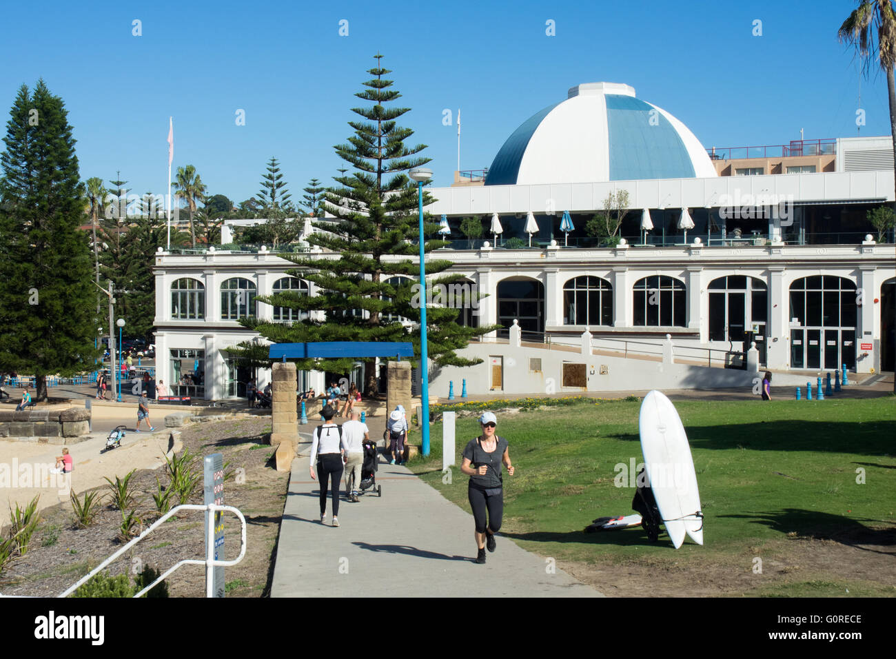 The Coastal Walk passing the Coogee Pavilion Stock Photo - Alamy