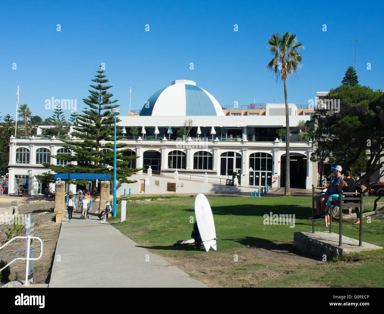 The Coastal Walk passing the Coogee Pavilion Stock Photo - Alamy