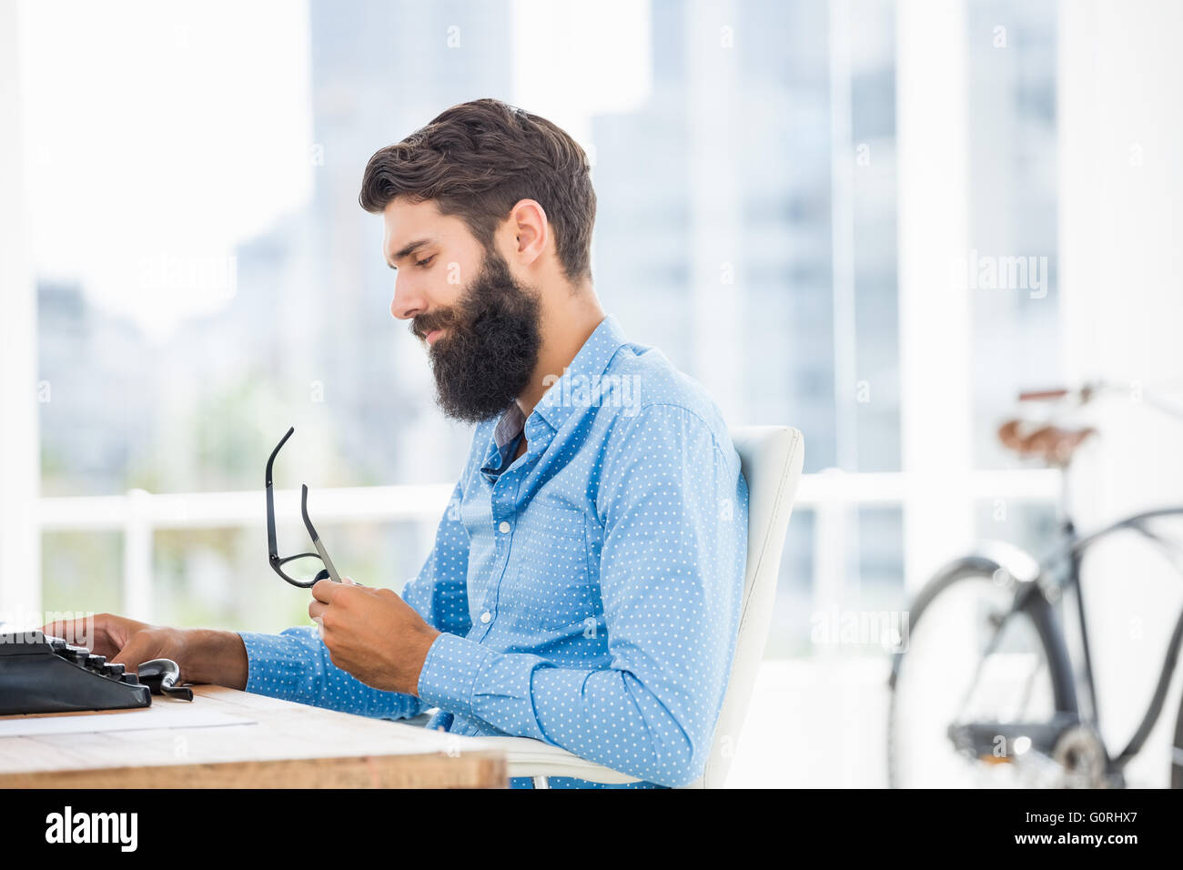 Male writer using typing machine hi-res stock photography and images ...