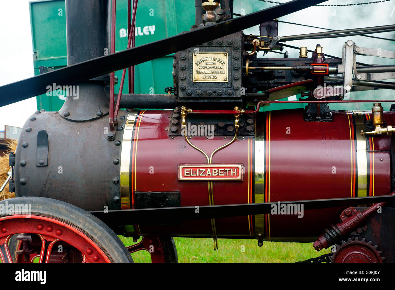 STEAM TRACTION ENGINE. ELIZABETH, No 3902, REGISTRATION MA7503 Stock ...