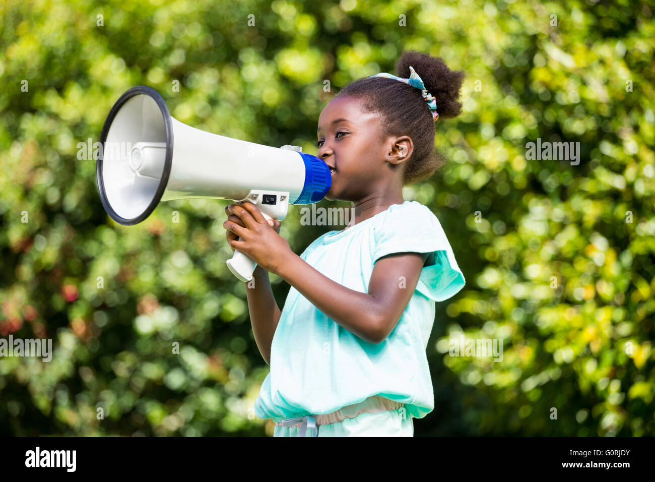 Girl speaking hi-res stock photography and images - Alamy