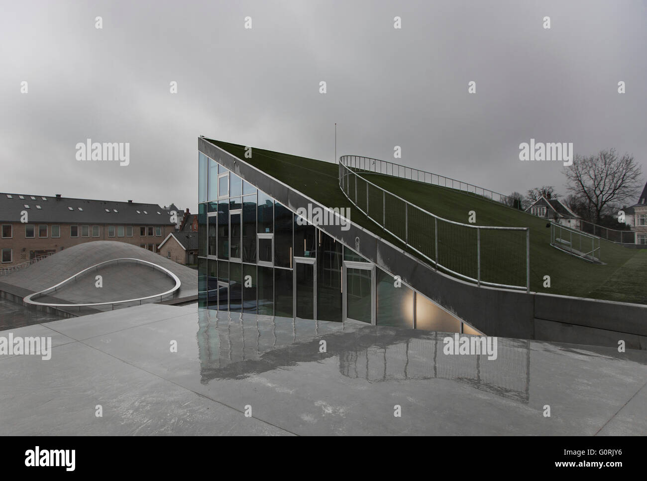 Gammel hellerup gymnasium hi-res stock photography and images - Alamy
