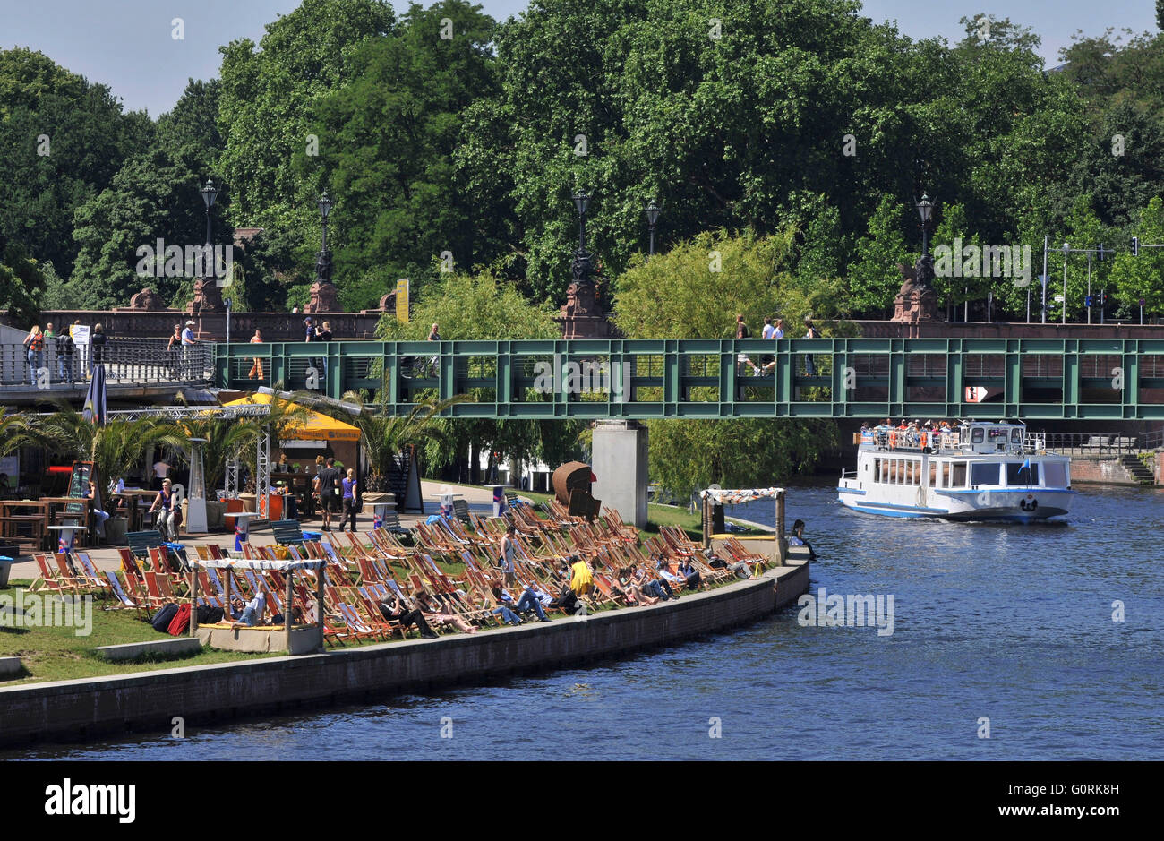 Capital beach bar hi-res stock photography and images - Alamy