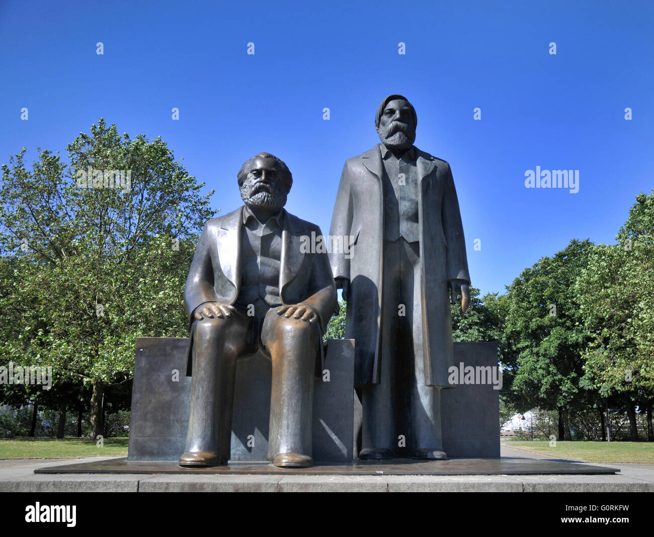 Berlin marx engels hi-res stock photography and images - Alamy