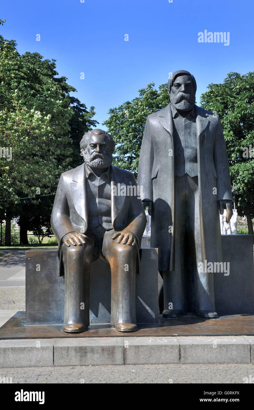 Monument, Karl Marx, Friedrich Engels, Marx-Engels Forum, Mitte, Berlin ...