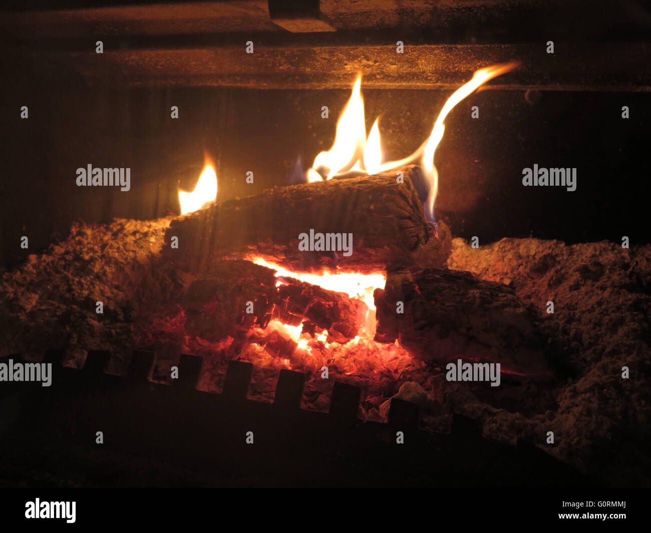 Wood burner hi-res stock photography and images - Alamy