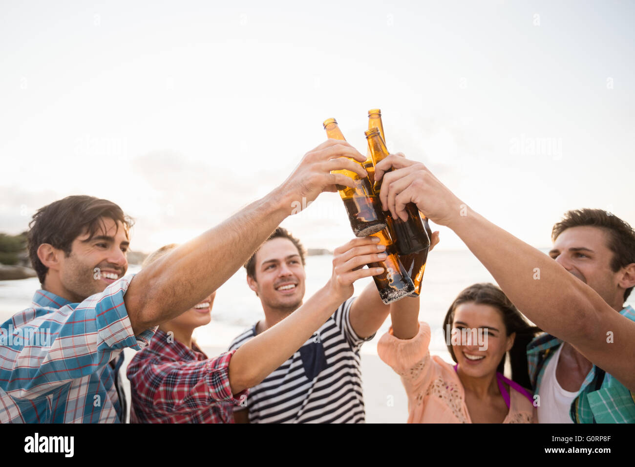 Cheering alcohol hi-res stock photography and images - Alamy