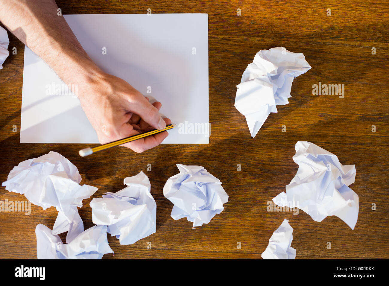 Pen crumpled sheet paper hi-res stock photography and images - Alamy