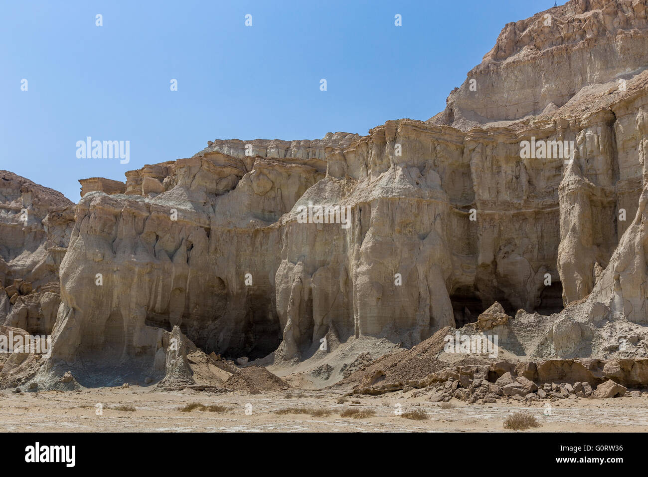 Global village iran hi-res stock photography and images - Alamy