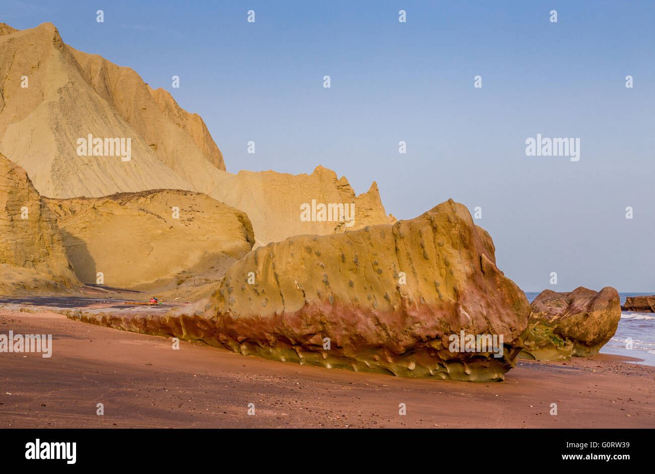 Hormuz island hormozgan province hi-res stock photography and images ...
