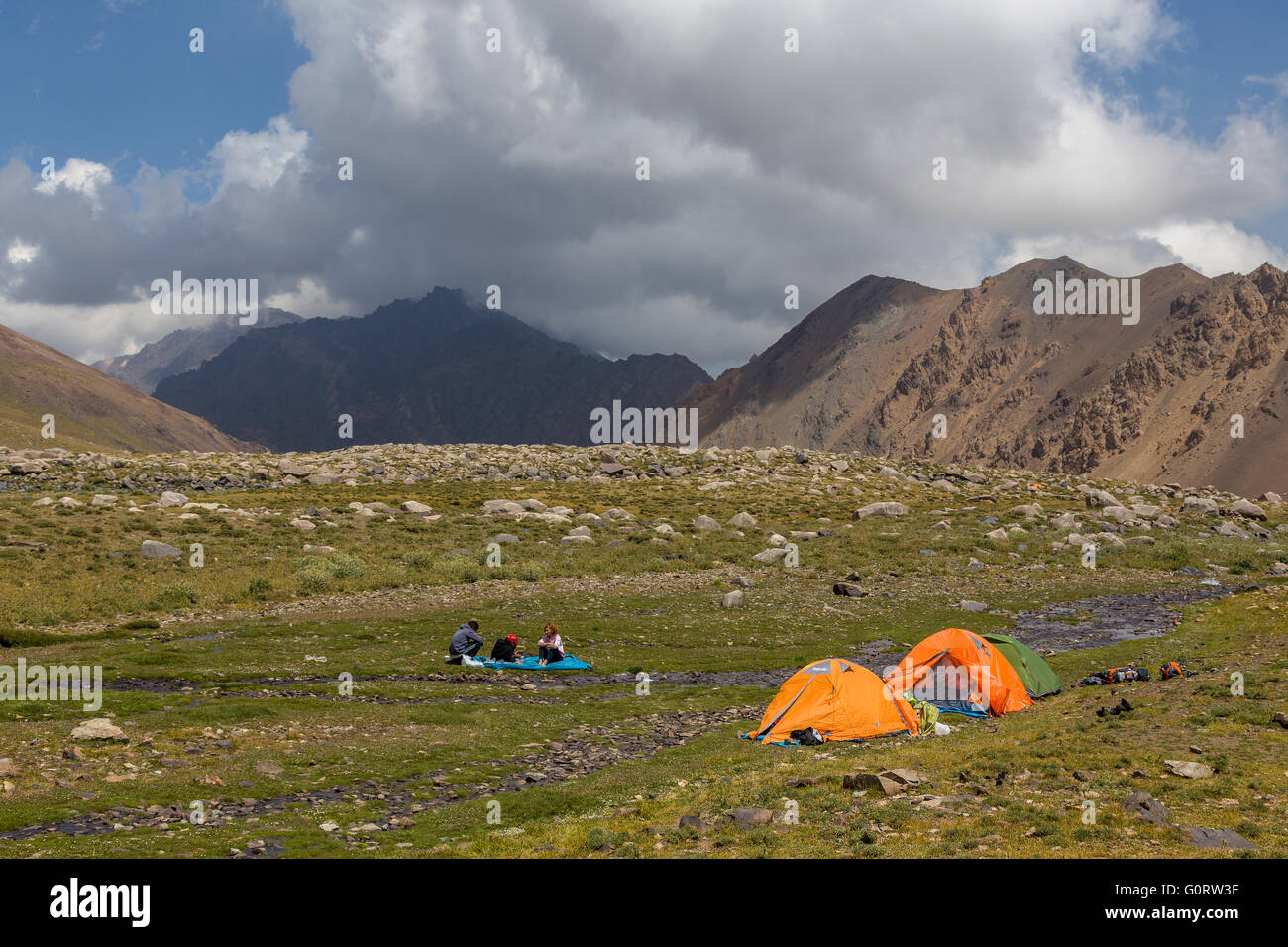 Alam Kuh High Resolution Stock Photography and Images - Alamy