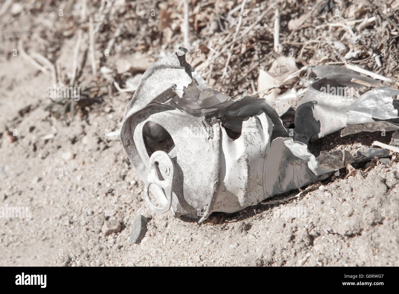 Trash in desert hi-res stock photography and images - Alamy