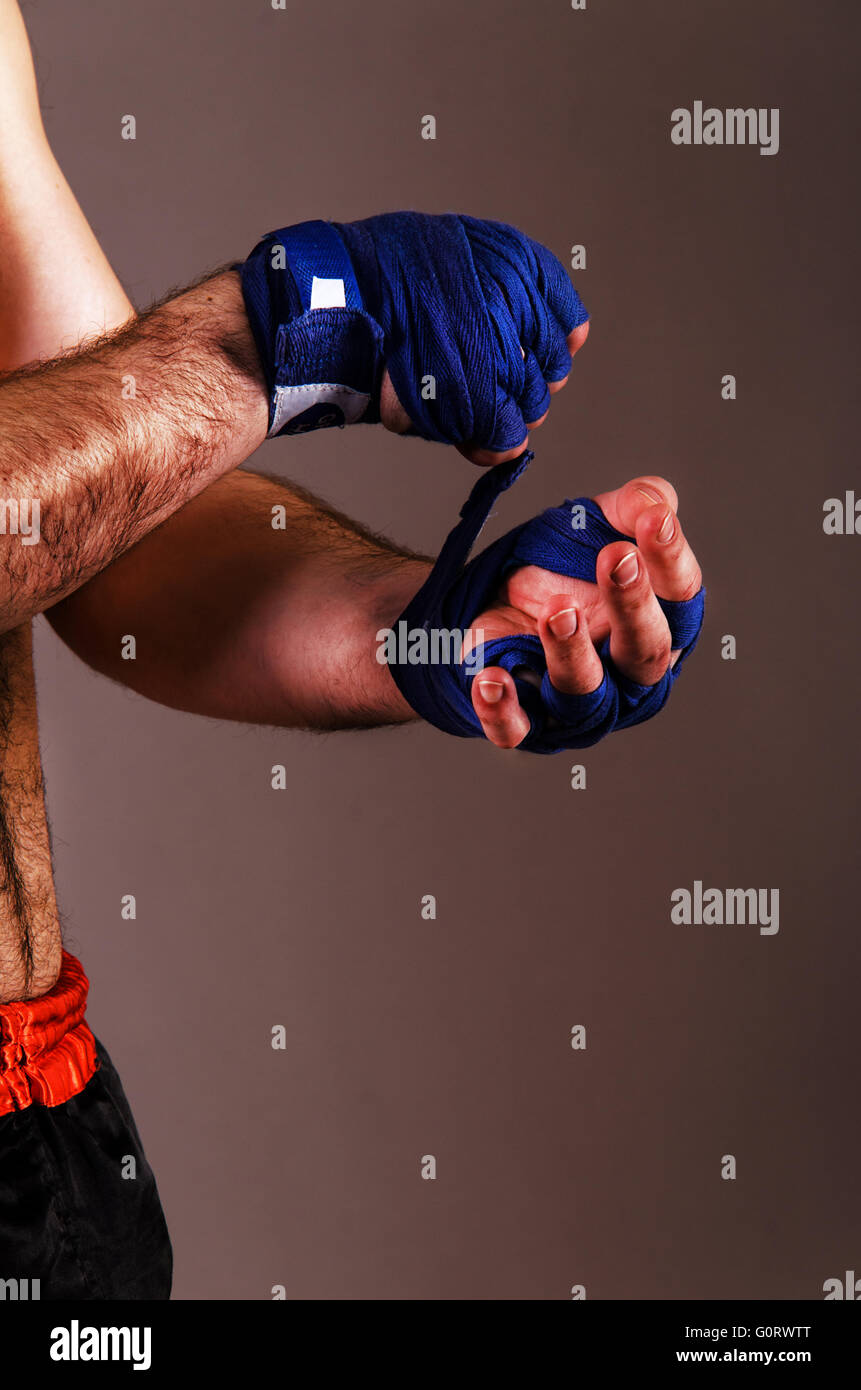Mma fighter ready fight hi-res stock photography and images - Alamy
