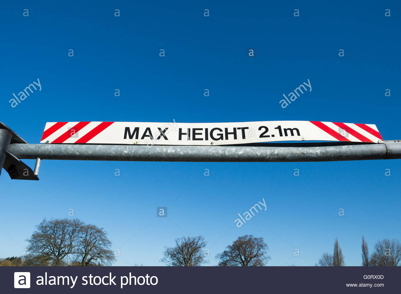 Maximum Height Sign High Resolution Stock Photography and Images - Alamy