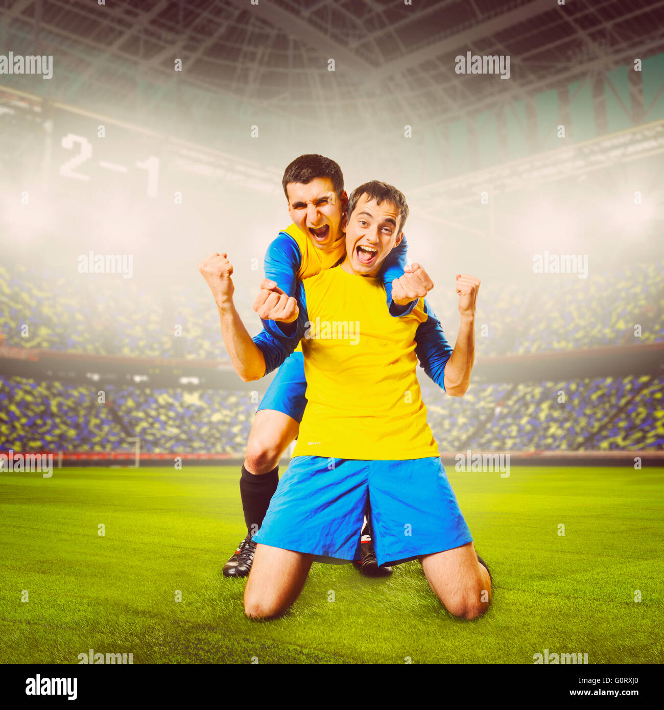 Football team celebrating players hi-res stock photography and images ...