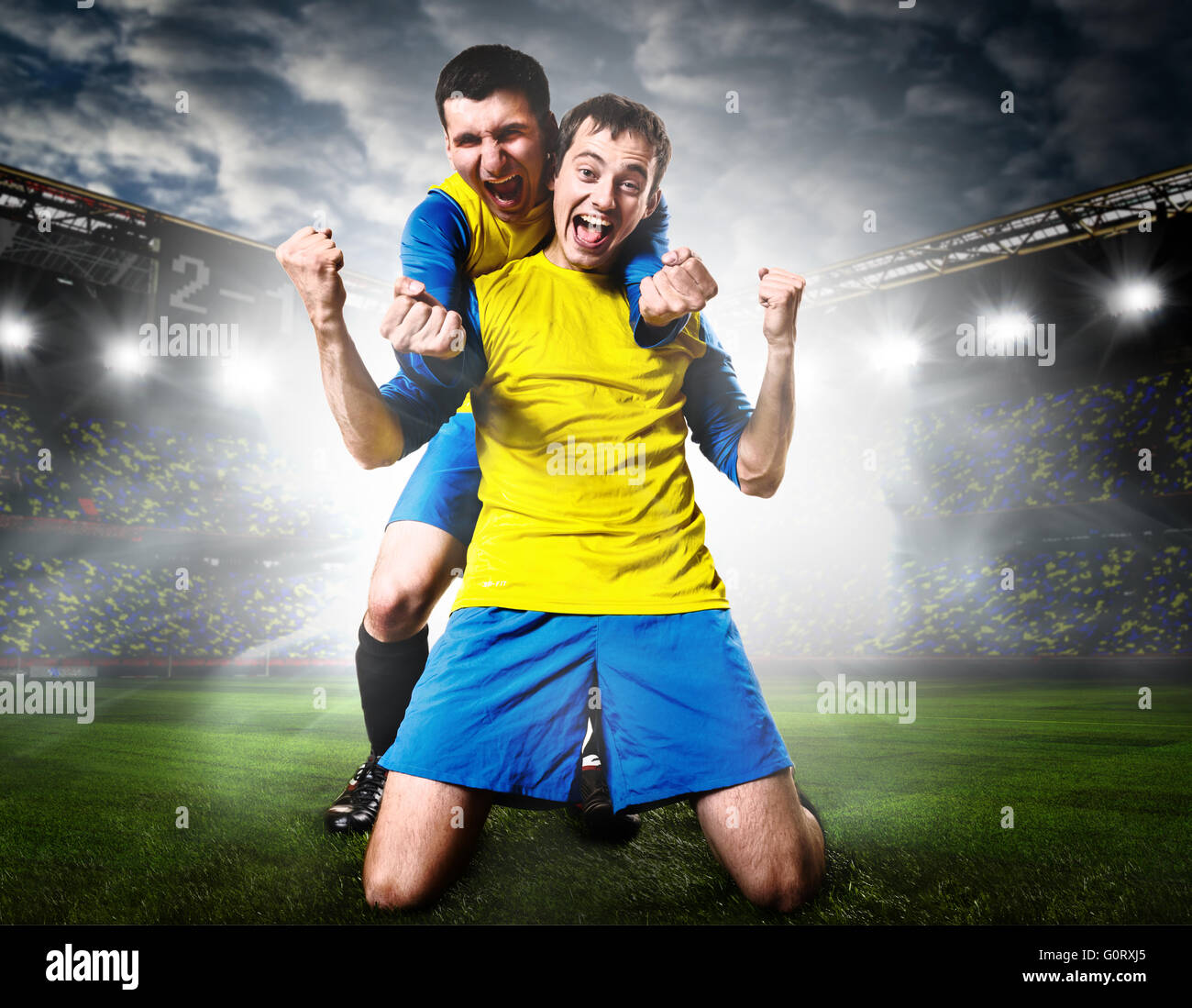 Celebrating players yellow white hi-res stock photography and images ...