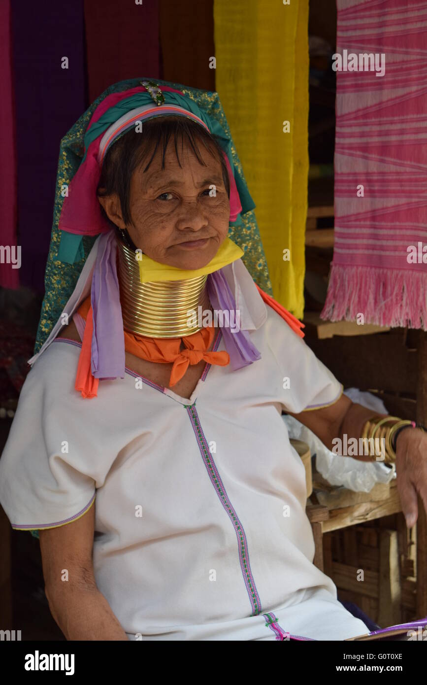 Karen woman thailand hi-res stock photography and images - Alamy