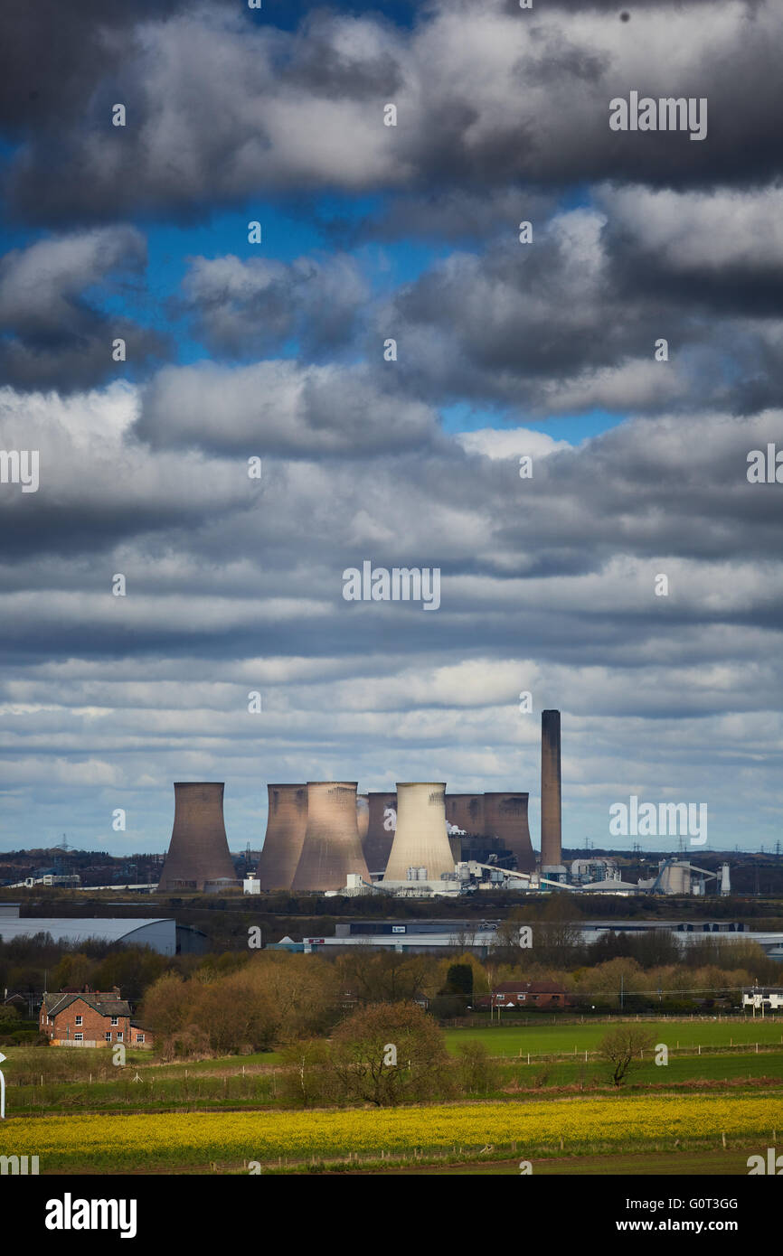 Fiddlers Ferry Power Station is a coal fired power station located in ...