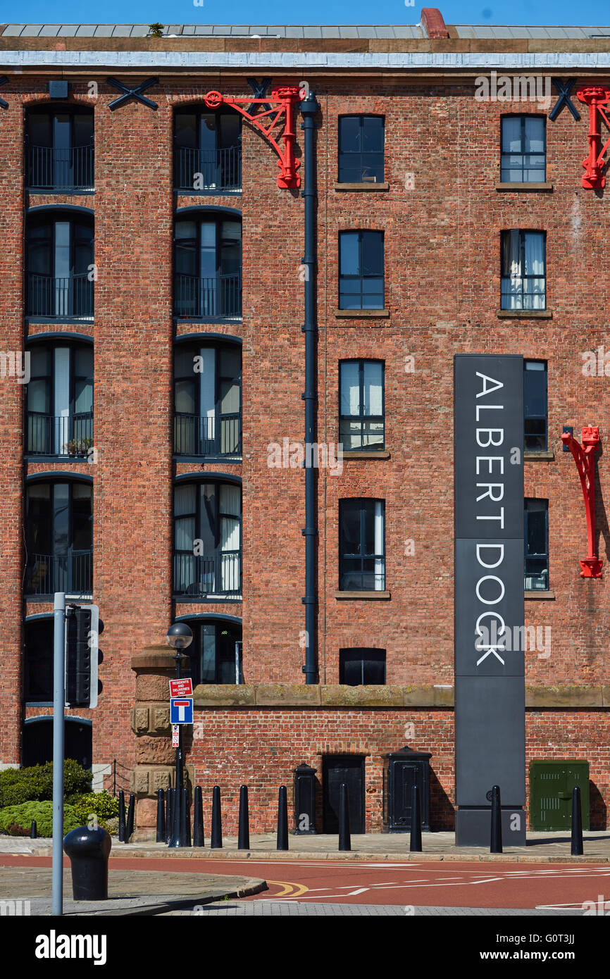 Liverpool albert dock buildings The Albert Dock is a complex of dock ...