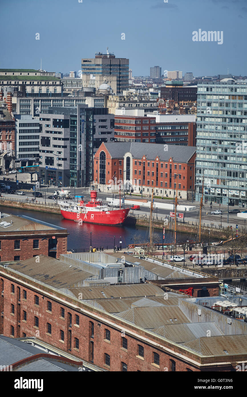 Boat bar hi-res stock photography and images - Alamy