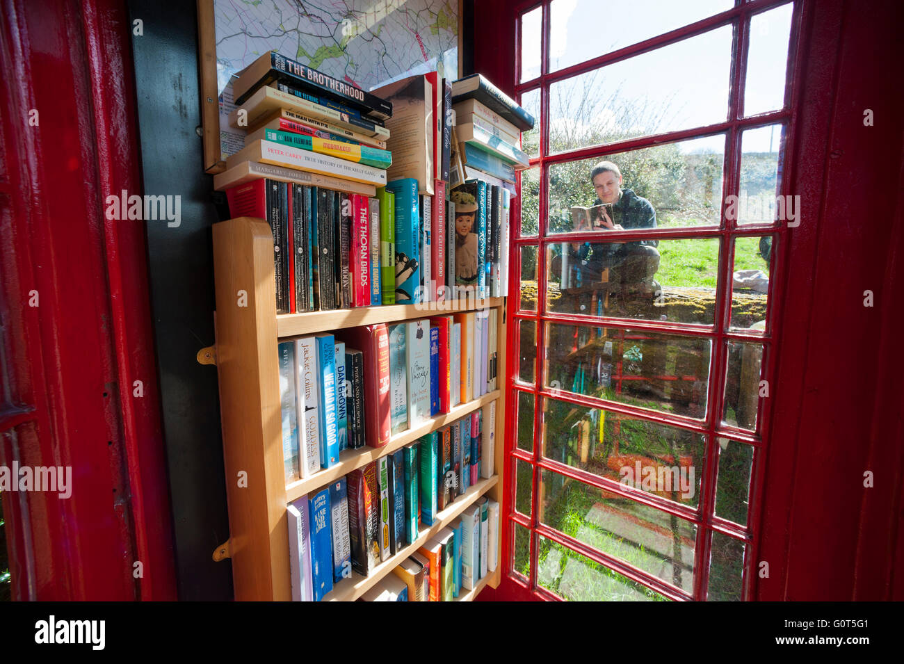 Phone box library hi-res stock photography and images - Alamy