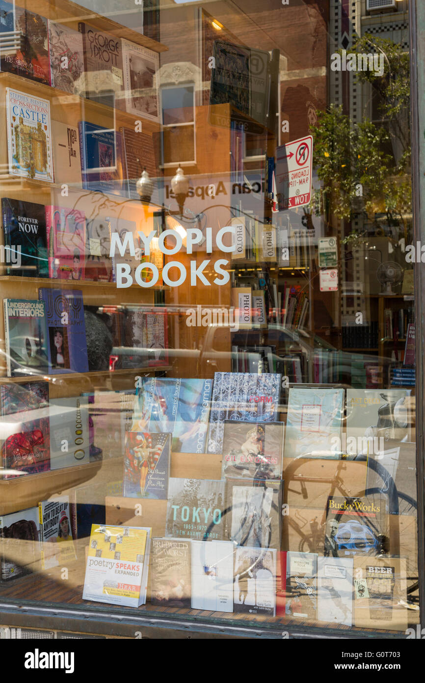 Myopic Book store in the trendy Wicker Park neighborhood in the West ...