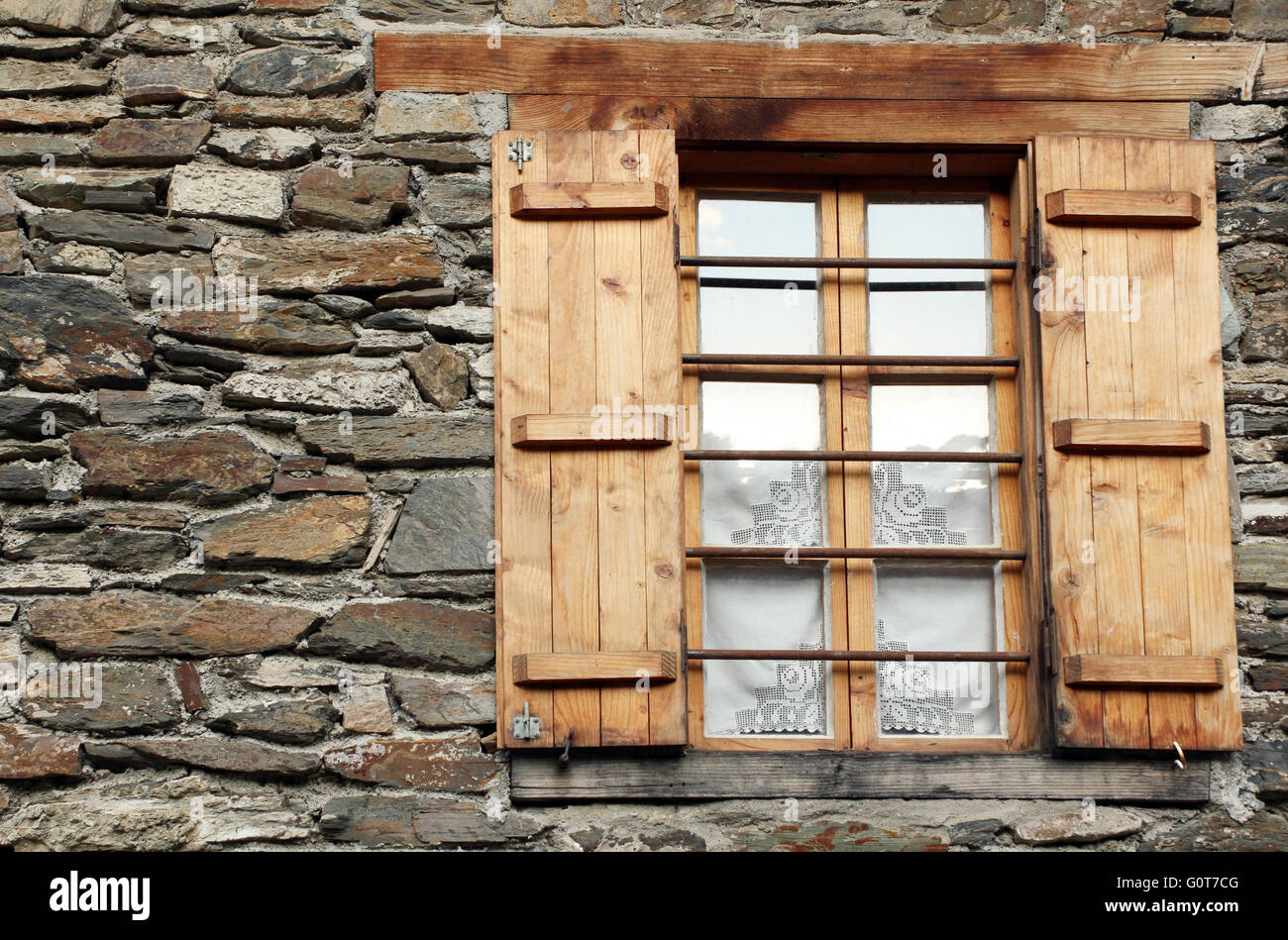 old wooden window Stock Photo - Alamy