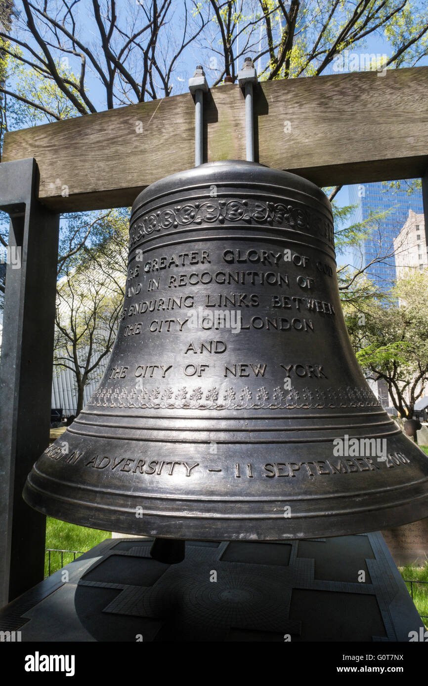 Cemetery grave bell hi-res stock photography and images - Alamy