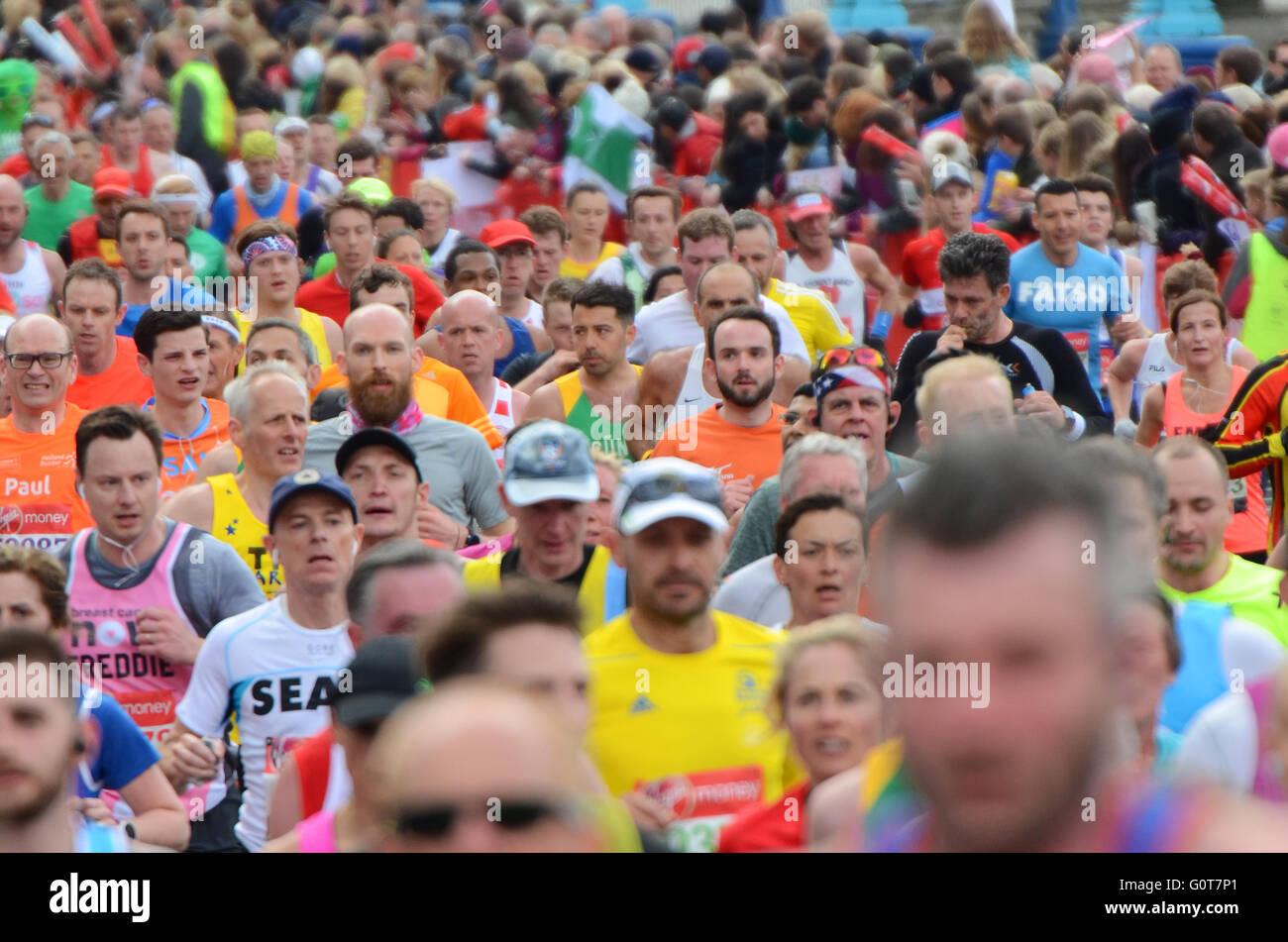 Fun runners during the 2016 London Marathon Stock Photo - Alamy