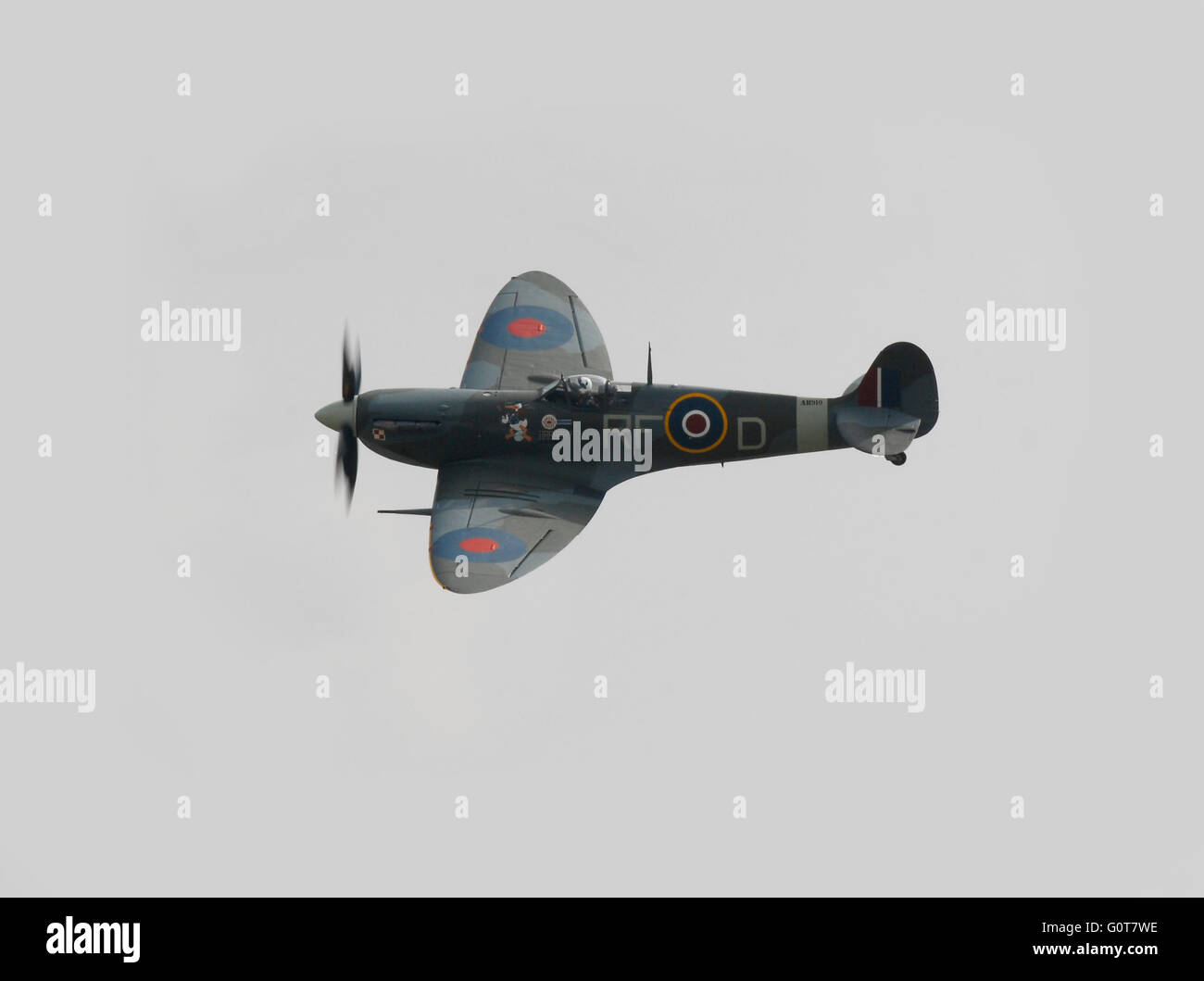 Spitfire airplane hi-res stock photography and images - Alamy