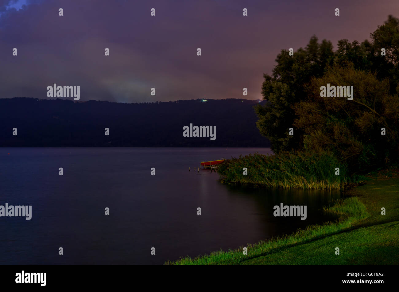 Nighttime grass hi-res stock photography and images - Alamy